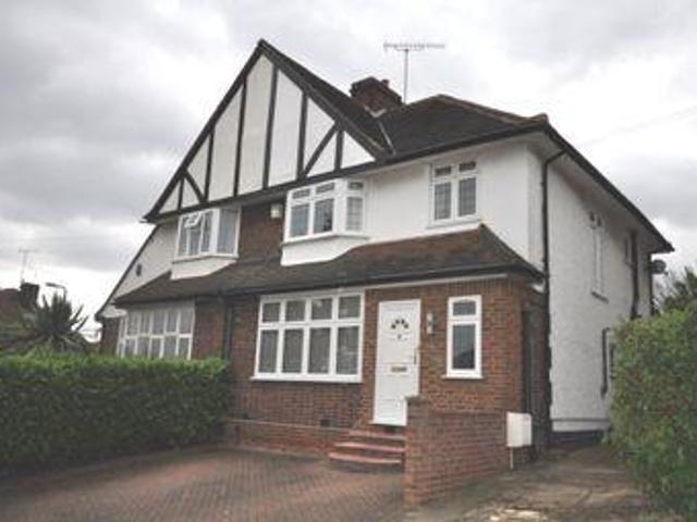 3 Bedrooms Semi detached house for rent in Newark Way, London NW4