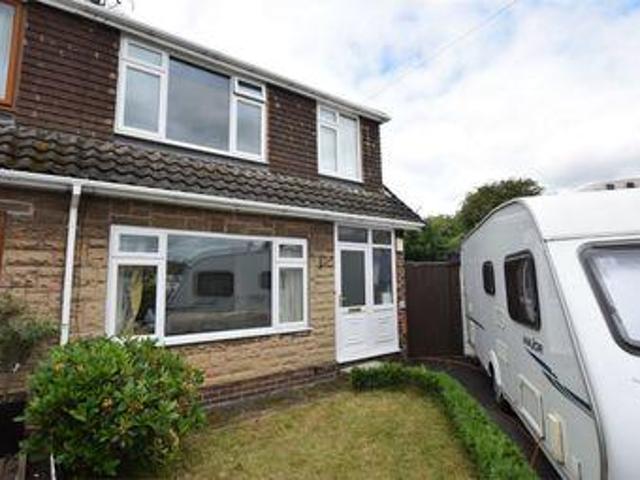 3 Bedrooms Semi detached house for rent in Newbery Avenue, Long Eaton, Nottinghamshire NG10