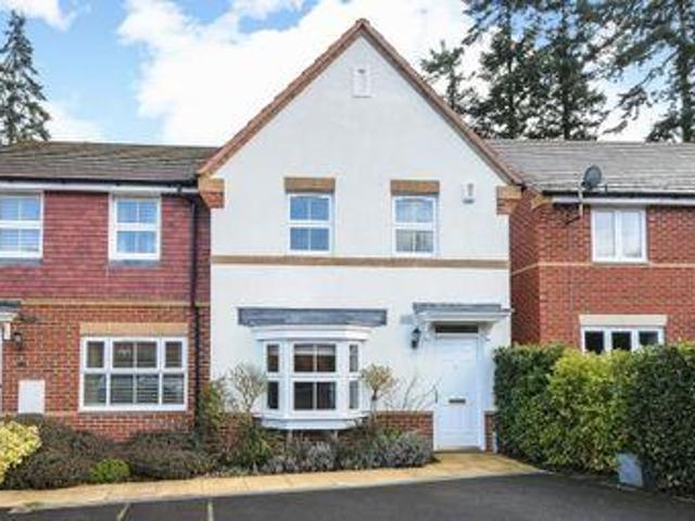 3 Bedrooms Semi detached house for rent in Newbury, Berkshire RG14