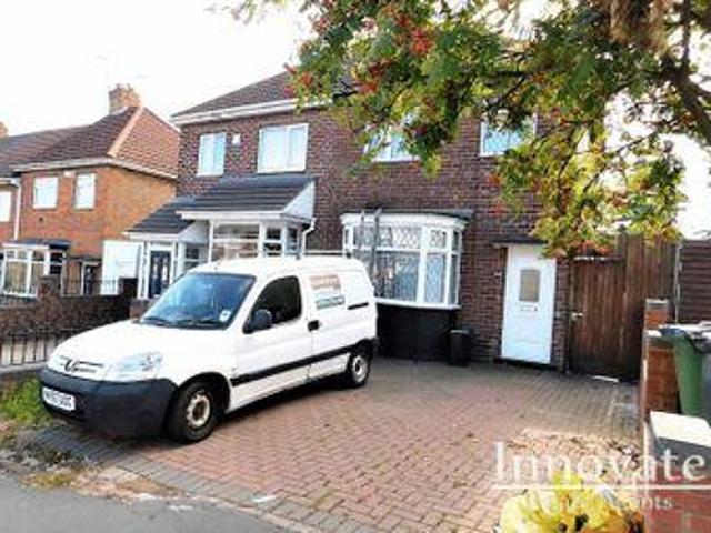 3 Bedrooms Semi detached house for rent in Newbury Lane, Oldbury B69
