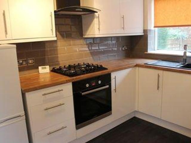 3 Bedrooms Semi detached house for rent in Nell Lane, Chorlton Cum Hardy, Manchester M21