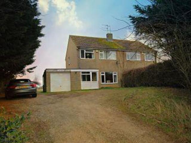 3 Bedrooms Semi detached house for rent in Southam Lane, Cheltenham GL52