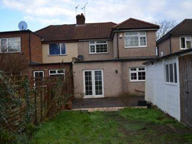 3 Bedrooms Semi detached house for rent in Somervell Road, Harrow, Middlesex HA2