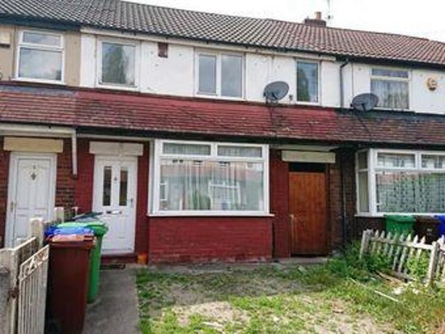3 Bedrooms Semi detached house for rent in Somerfield Road, Blackley, Manchester M9