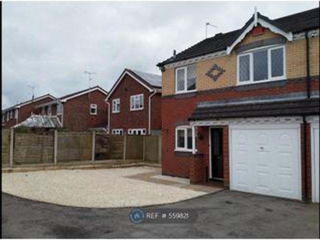 3 Bedrooms Semi detached house for rent in Saxifrage Drive, Stone ST15