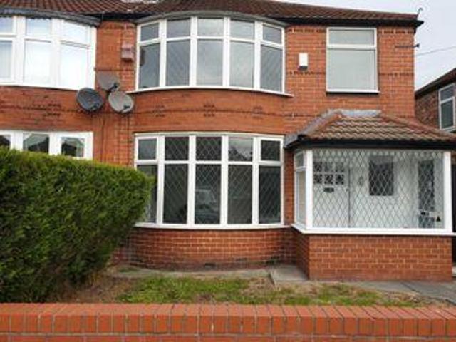3 Bedrooms Semi detached house for rent in School Grove, Withington, Manchester M20