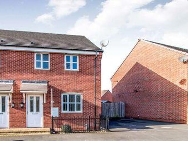 3 Bedrooms Semi detached house for rent in Shillingford Road, Manchester M18
