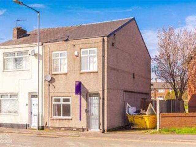 3 Bedrooms Semi detached house for rent in Siddow Common, Leigh, Lancashire WN7