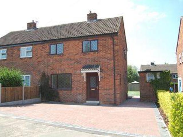 3 Bedrooms Semi detached house for rent in Springfield Road, Etwall, Derby DE65