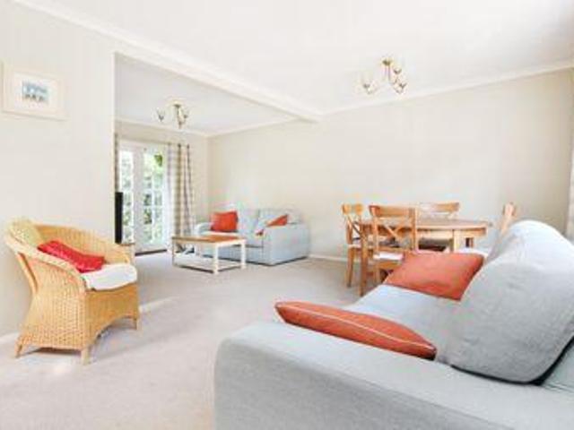 3 Bedrooms Semi detached house for rent in St. Edmunds Road, Canterbury CT1