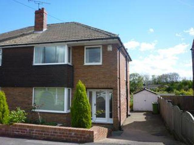 3 Bedrooms Semi detached house for rent in St. Johns Mount, Wakefield WF1
