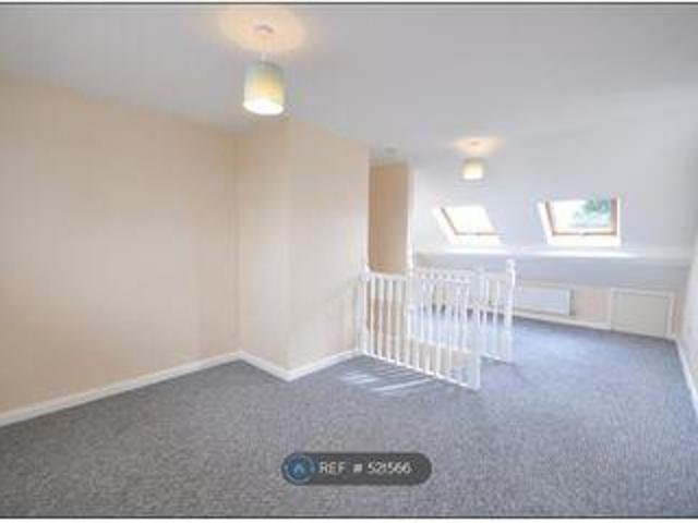 3 Bedrooms Semi detached house for rent in Stanley Road, Croydon CR0