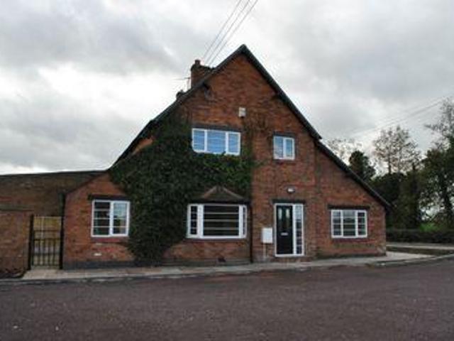 3 Bedrooms Semi detached house for rent in Station Road, Prees, Whitchurch, Shropshire SY13
