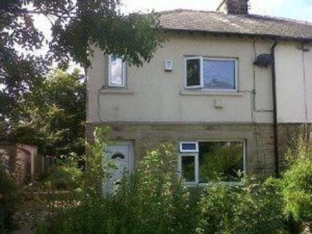 3 Bedrooms Semi detached house for rent in Sticker Lane, Bradford BD4