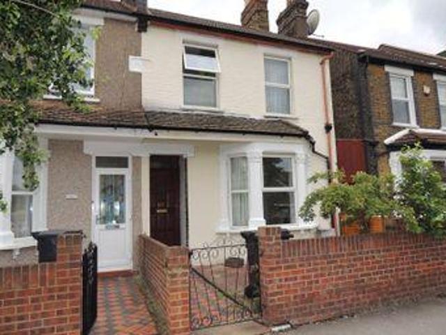 3 Bedrooms Semi detached house for rent in Stretton Road, Addiscombe, Croydon CR0