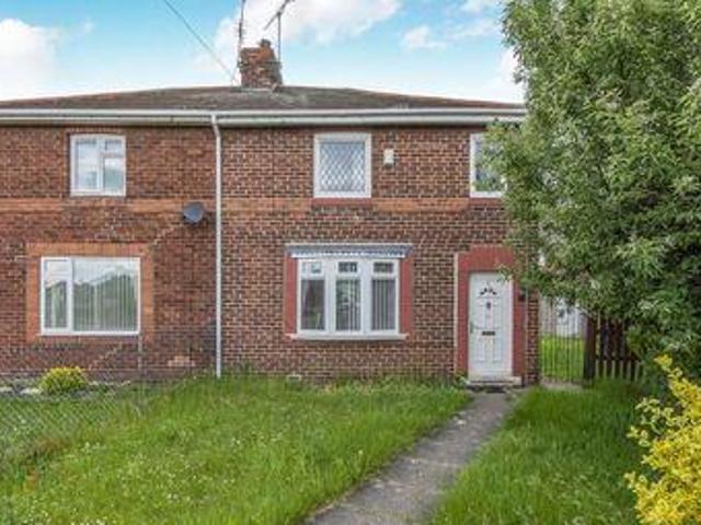 3 Bedrooms Semi detached house for rent in Sunnymede Crescent, Askern, Doncaster DN6