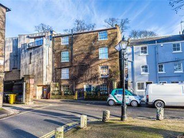 3 Bedrooms Semi detached house for rent in Pond Square, Highgate Village N6