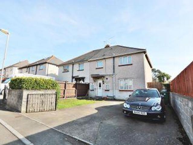 3 Bedrooms Semi detached house for rent in Porthkerry Place, Gabalfa, Cardiff CF14