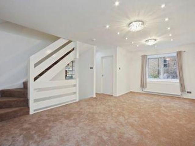 3 Bedrooms Semi detached house for rent in Paveley Drive, Battersea SW11