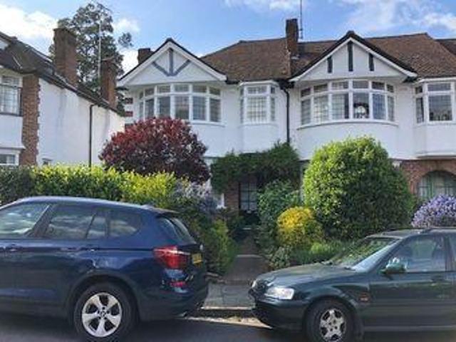 3 Bedrooms Semi detached house for rent in Palace Court Gardens, London N10