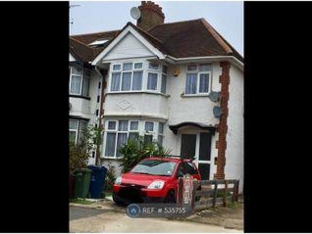 3 Bedrooms Semi detached house for rent in Park Lane, Harrow HA2