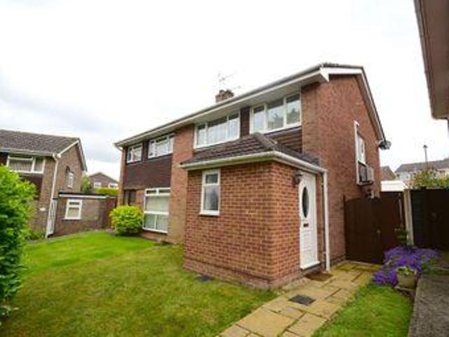 3 Bedrooms Semi detached house for rent in Robin Way, Chipping Sodbury, Bristol BS37