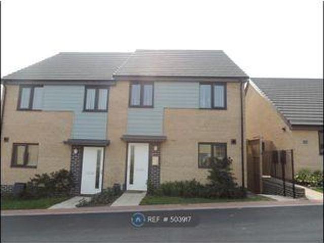 3 Bedrooms Semi detached house for rent in Rocksand Drive, Edlington, Doncaster DN12
