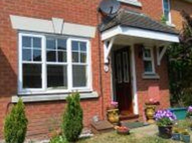 3 Bedrooms Semi detached house for rent in Regent Close, Birmingham B5