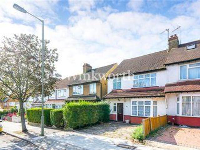 3 Bedrooms Semi detached house for rent in Renters Avenue, London NW4