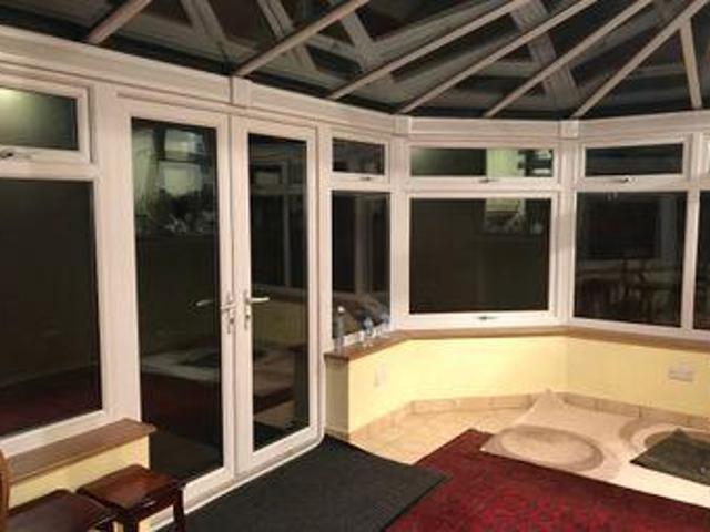 3 Bedrooms Semi detached house for rent in Rush Green Road, Romford RM7