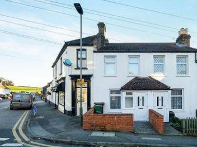 3 Bedrooms Semi detached house for rent in Worlds End Lane, Chelsfield, Orpington BR6