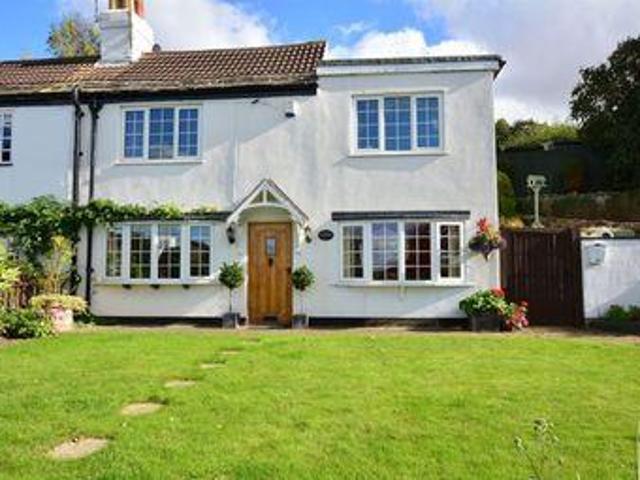 3 Bedrooms Semi detached house for rent in Wentbridge, Pontefract WF8