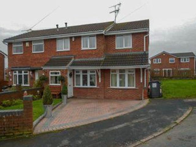 3 Bedrooms Semi detached house for rent in Whitchurch Grove, Mitchells Wood, Newcastle ST5