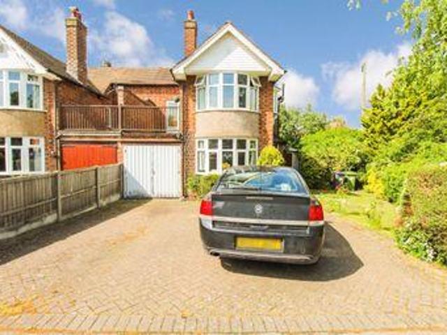 3 Bedrooms Semi detached house for rent in Telford Avenue, Leamington Spa CV32