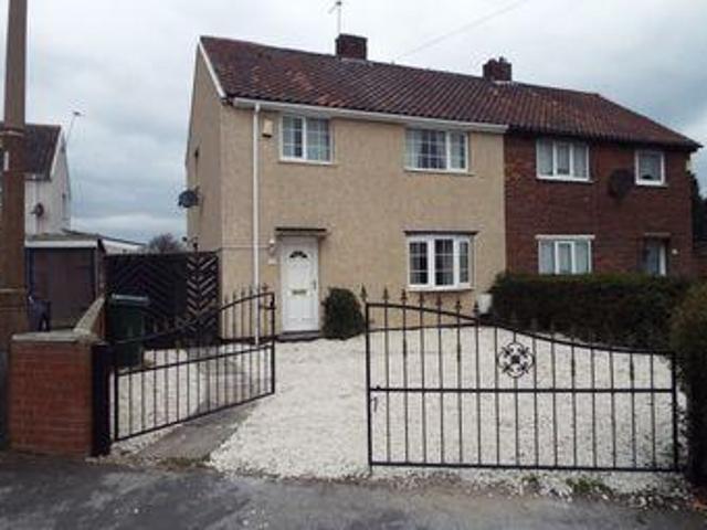 3 Bedrooms Semi detached house for rent in The Oval, Dunscroft DN7