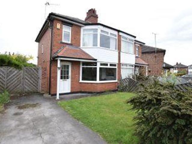 3 Bedrooms Semi detached house for rent in The Oval, Leeds, West Yorkshire LS14