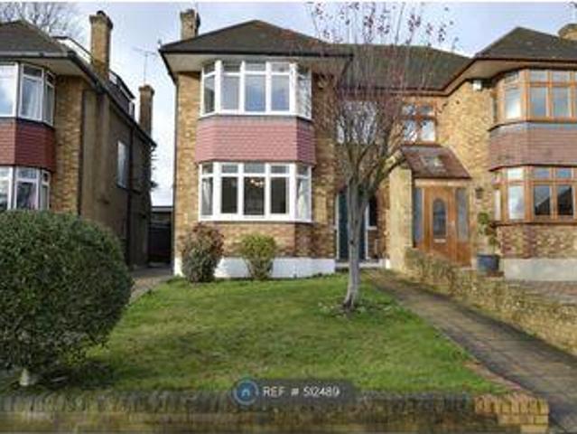 3 Bedrooms Semi detached house for rent in The Orchard, London N21