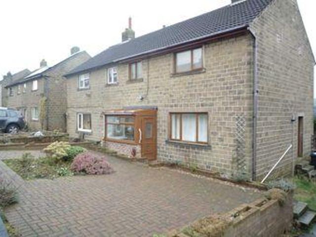 3 Bedrooms Semi detached house for rent in The Ridgeways, Linthwite, Huddersfield HD7