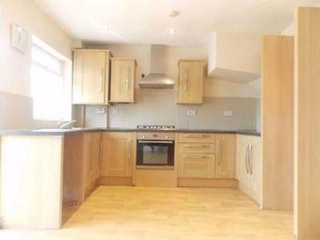 3 Bedrooms Semi detached house for rent in Thornley Drive, Harrow, Middlesex HA2