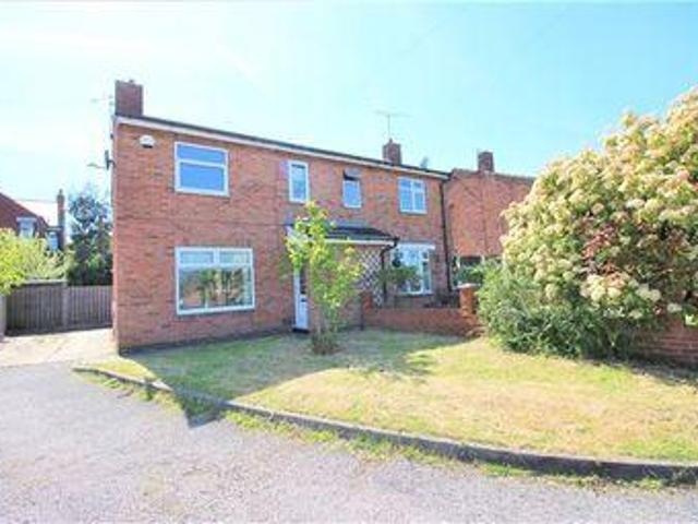 3 Bedrooms Semi detached house for rent in Trenton Rise, Woodhouse, Sheffield S13