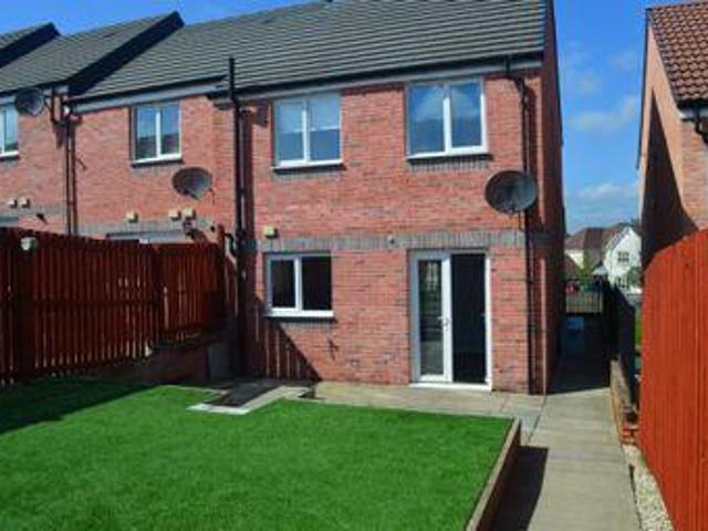3 Bedrooms Semi detached house for rent in Trinity Crescent, Kelty, Fife KY4