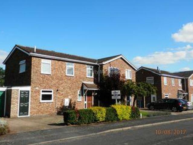 3 Bedrooms Semi detached house for rent in Turner Road, Eaton Ford, St. Neots PE19