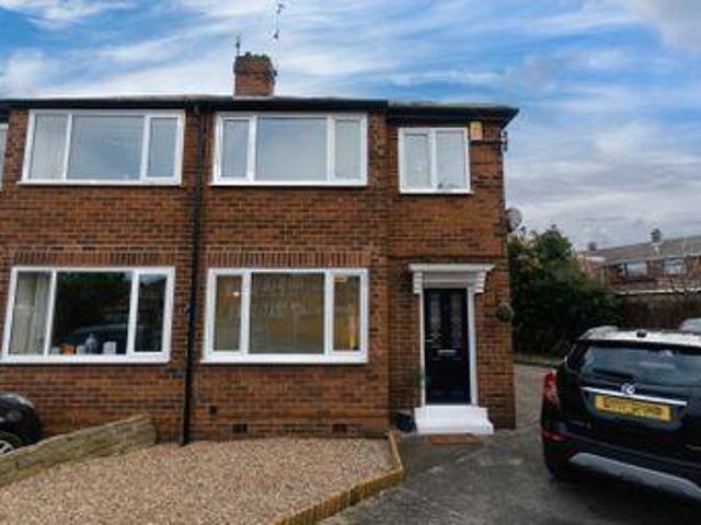 3 Bedrooms Semi detached house for sale in 11 Kingsley Close, Wakefield WF1