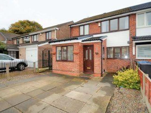 3 Bedrooms Semi detached house for sale in 27 Dee Road, Tyldesley, Manchester M29