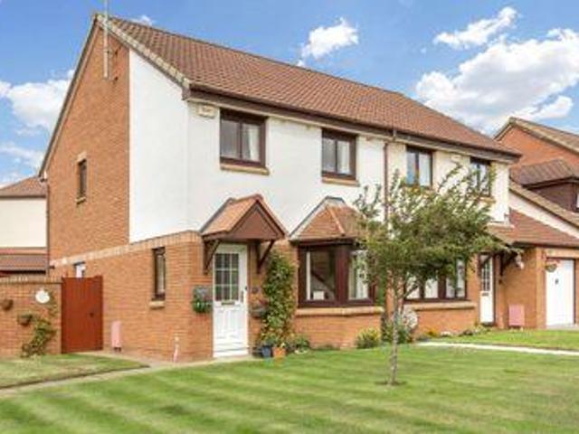 3 Bedrooms Semi detached house for sale in 7 Gateside Avenue, Haddington EH41
