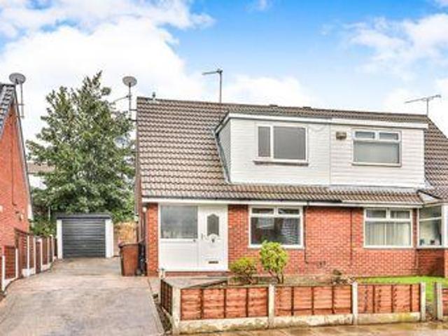 3 Bedrooms Semi detached house for sale in Cotswold Crescent, Bury BL8