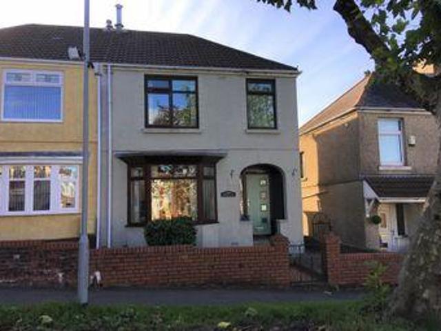 3 Bedrooms Semi detached house for sale in Cockett Road, Swansea SA2