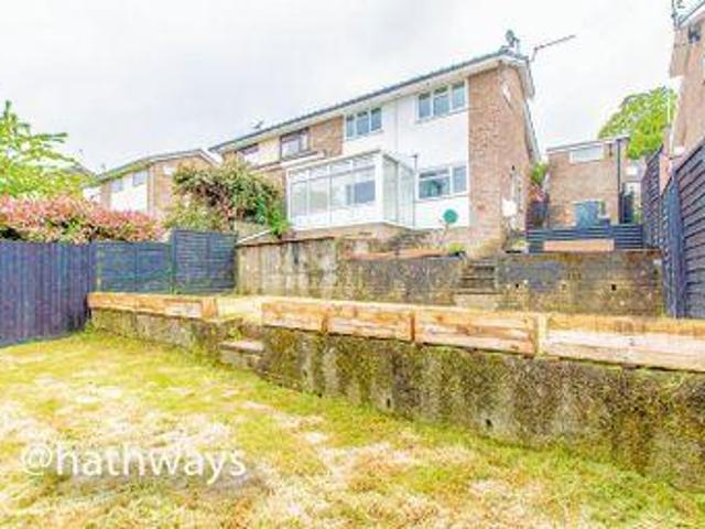 3 Bedrooms Semi detached house for sale in College Glade, Caerleon, Newport NP18