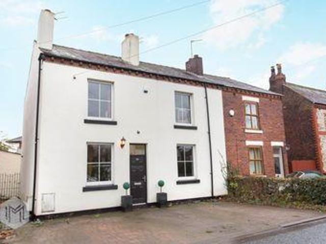 3 Bedrooms Semi detached house for sale in Common Lane, Culcheth, Warrington WA3