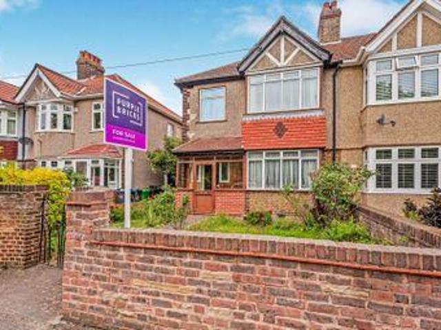 3 Bedrooms Semi detached house for sale in Commonside East, Mitcham CR4